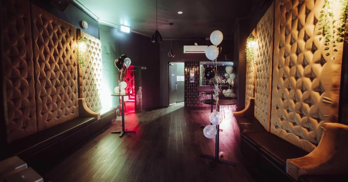 VIP Cocktail Room at Aura Nightclub Sydney | Venue Hire at VenueNow
